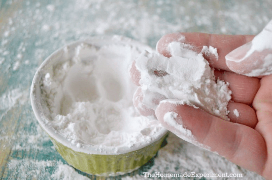 How To Make Scented Homemade Deodorant Powder With Essential Oils