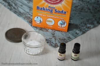 Homemade DIY Toilet Bowl Cleaner