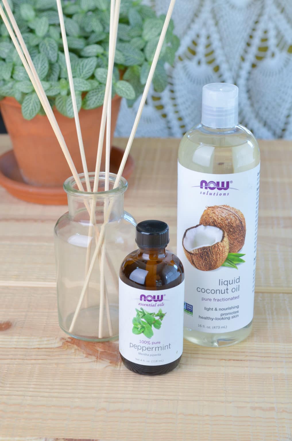 DIY Peppermint Reed Diffuser